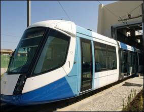 Le tramway d’Alger s’élancera le 8 mai 2011 - Algerie360
