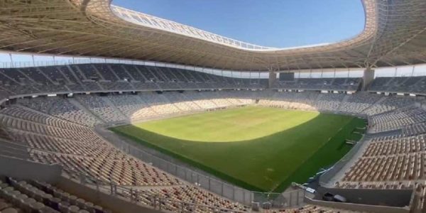 Le stade de Baraki portera bien le nom de Nelson Mandela (officiel ...