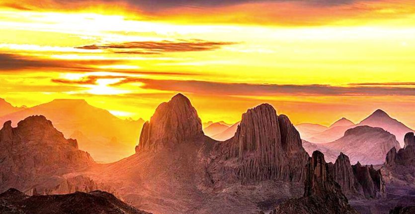 Algérie : coucher de soleil à Tamanrasset, une expérience enivrante ...