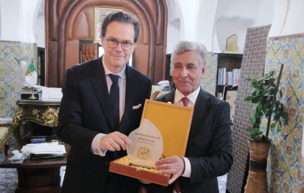 L'ambassadeur de France en Algérie, Romatet reçu le président du CNDH ...