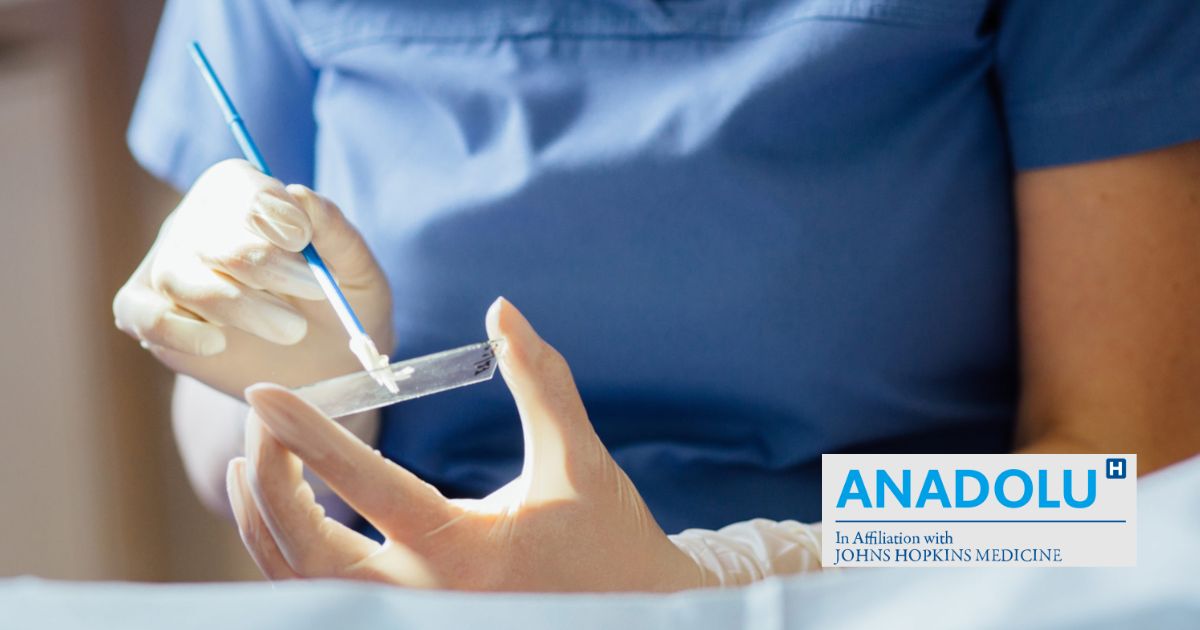 Cancer du col utérin : Tout savoir sur les symptômes, les causes et le traitement