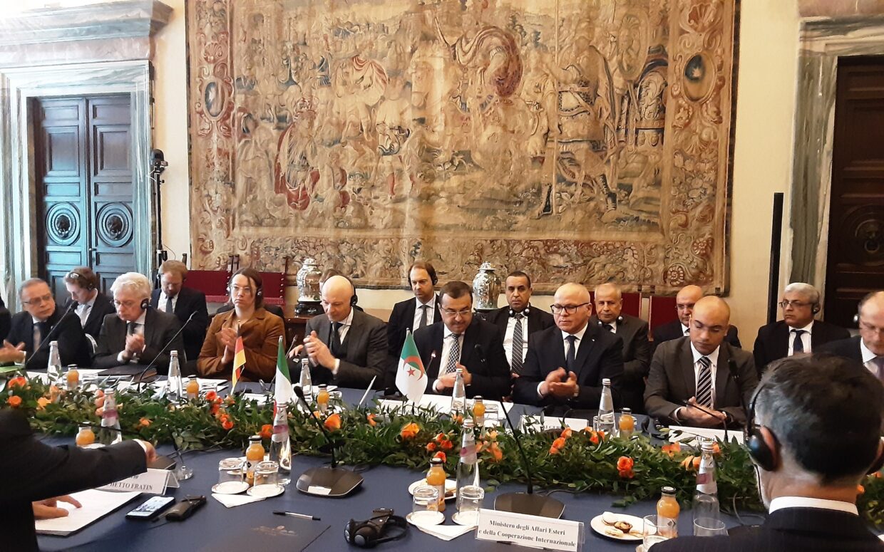 SoutH2 Corridor : L'Algérie signe l'accord d'un projet énergétique ...