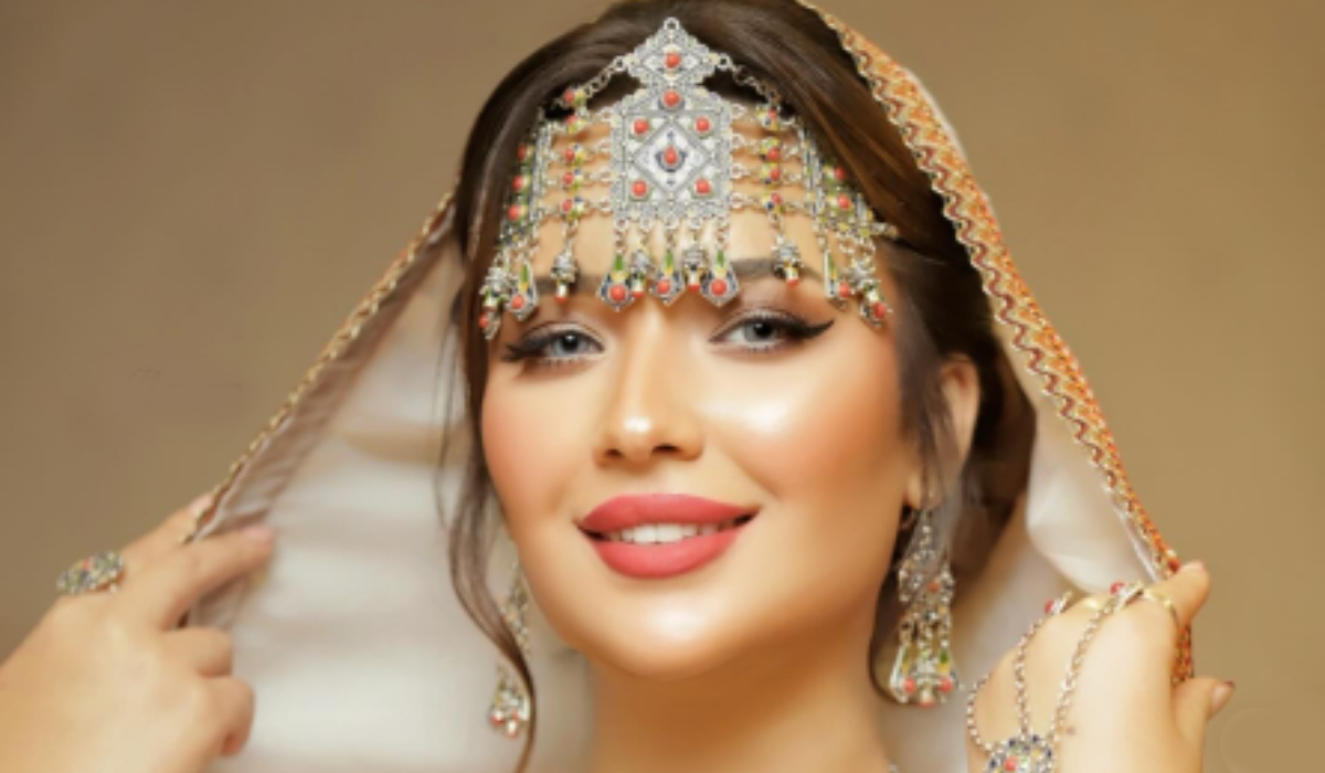 Miss Arab World 2025 : l'Algérienne Bouchra Dahlab remporte la couronne - Algerie360